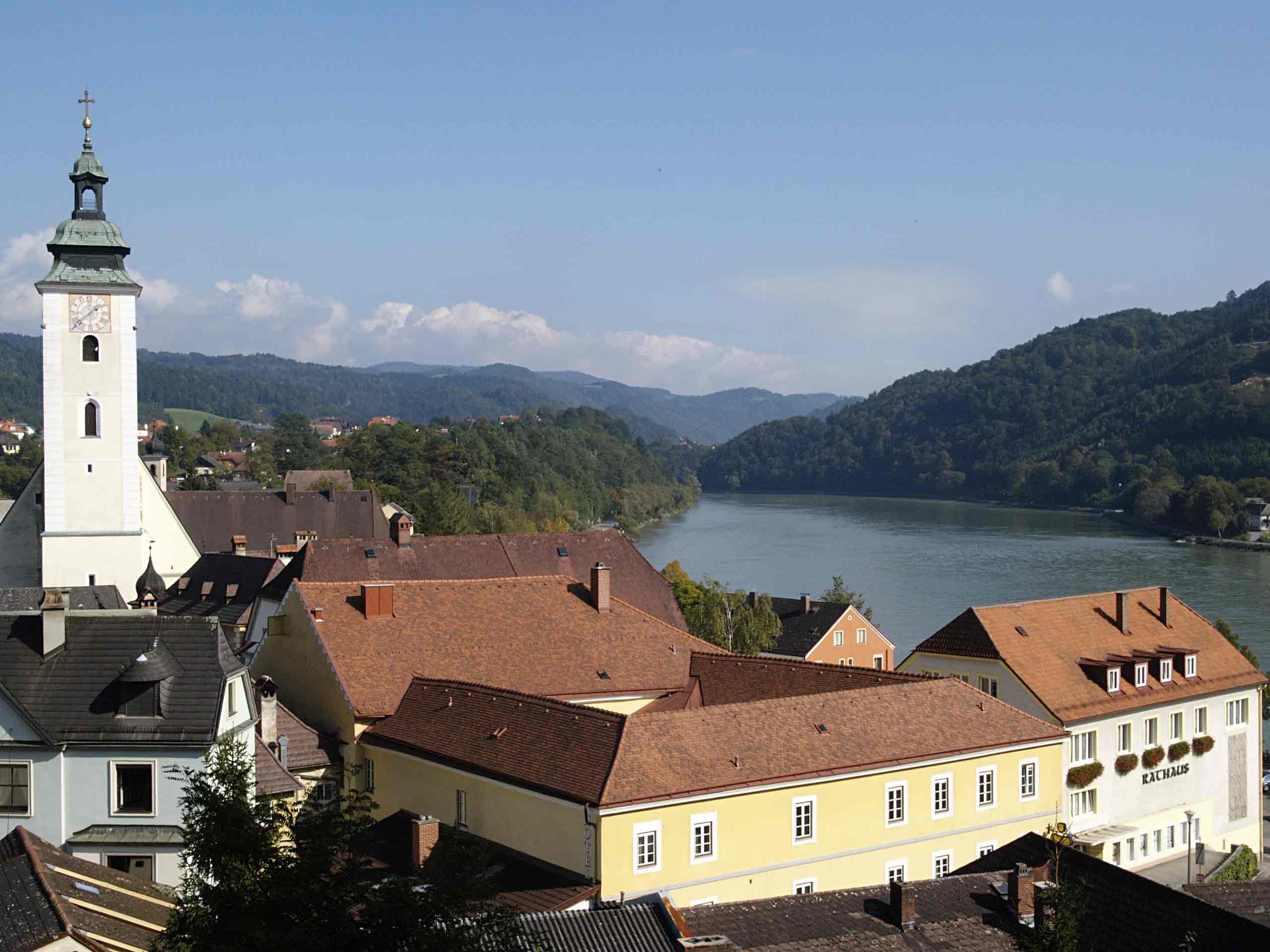 Blick-von-der-Burg | Nahrung ist Medizin